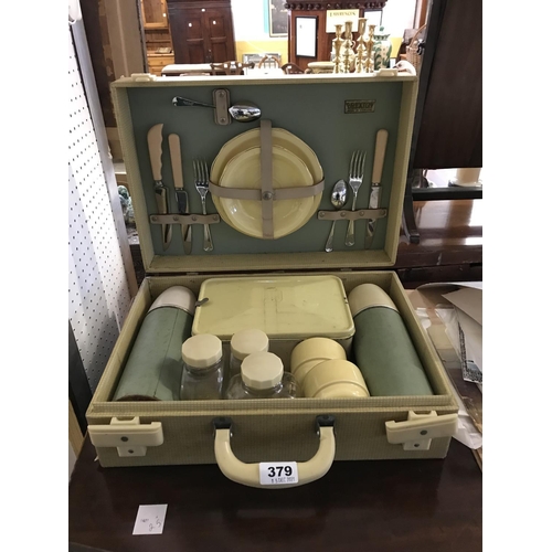 Vintage Brexton Picnic Set | Barnebys