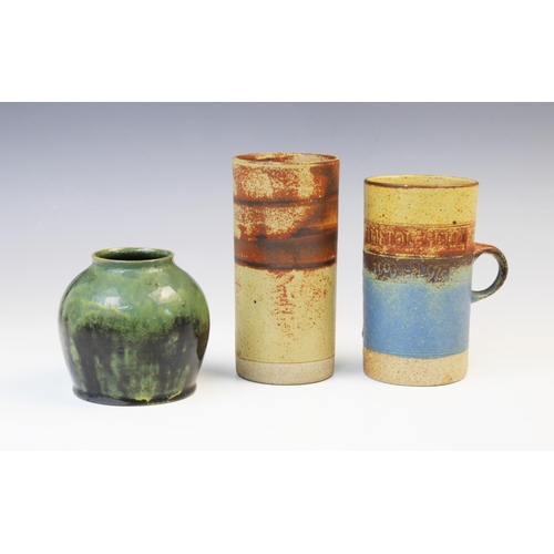 A Robin Welch (British, 1936-2019) studio pottery stoneware ... | Barnebys