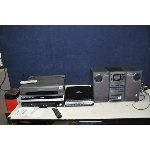 A POLYCOM HDX 7000 VIDEO CONFERENCING CONSOLE (untested), a ... | Barnebys