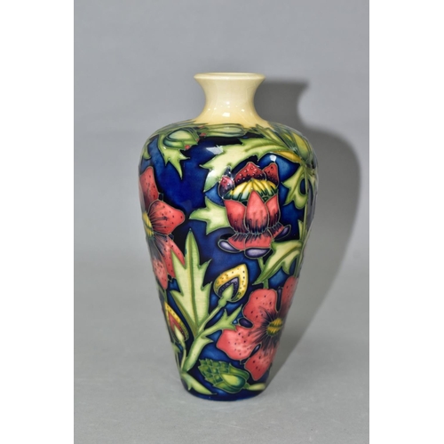 A MOORCROFT POTTERY PHEASANTS EYE VASE, of baluster form wit... | Barnebys