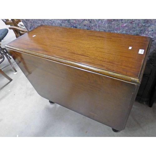 MAHOGANY DROP LEAF TABLE ON QUEEN ANNE SUPPORTS. LENGTH 92C... | Barnebys