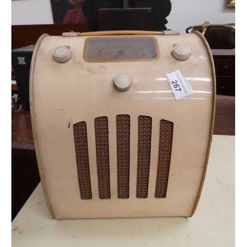 EVER READY VALVE TYPE C BATTERY RADIO - 32 CM TALL | Barnebys