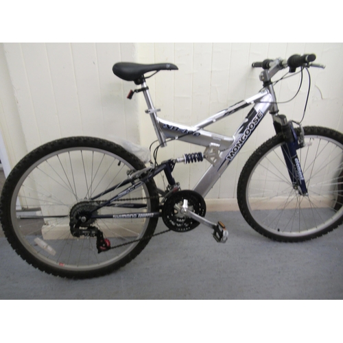 A Mongoose xR-100 duel suspension mountain bike with twenty-... | Barnebys