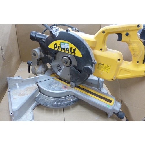 Dewalt DW5773 tilting/sliding compound mitre saw 110V