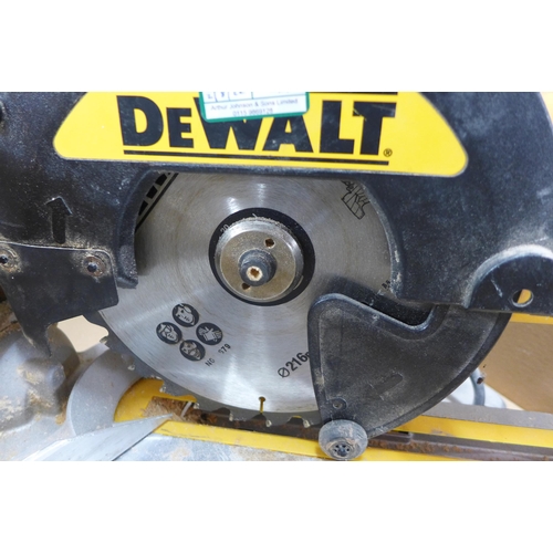 Dewalt DW5773 tilting/sliding compound mitre saw 110V