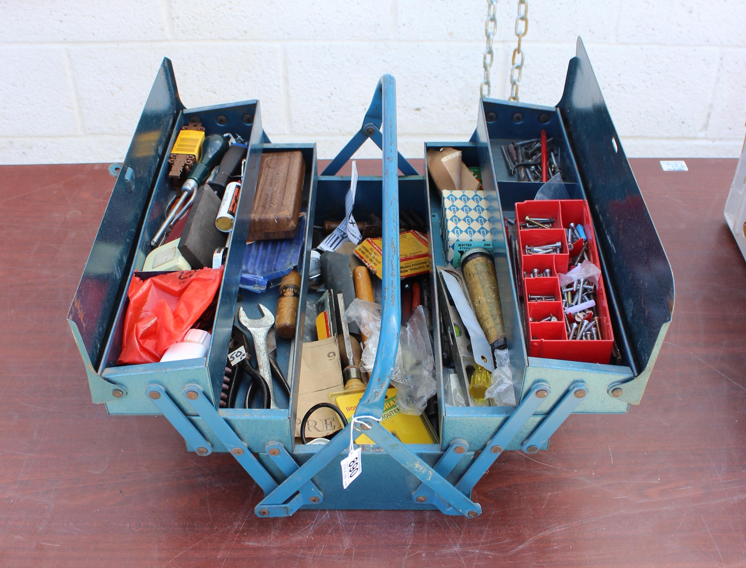Cantilever tool box and contents
