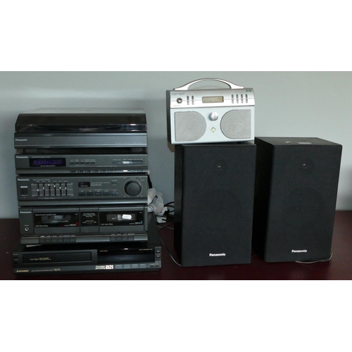 A Panasonic Hi-Fi 'Stack System' to include, Tuner, amplifie... | Barnebys
