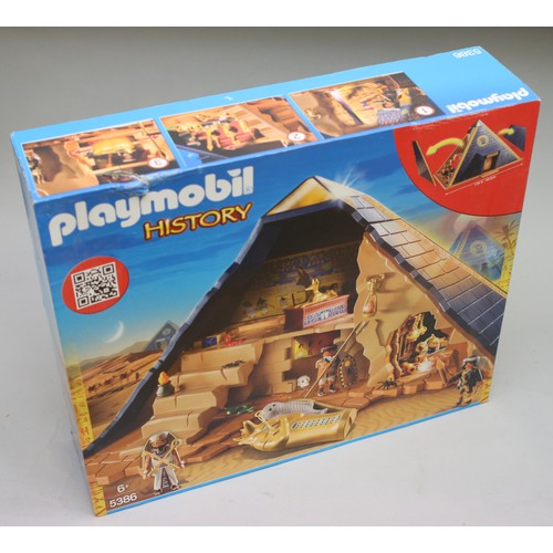 A Playmobil Egyptian themed play set from the History series | Barnebys
