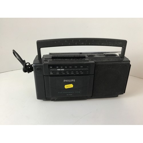 Philips Radio/Cassette Player | Barnebys