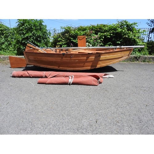 A 'SEAHOPPER' FOLDING PORTABLE SAILING DINGHY