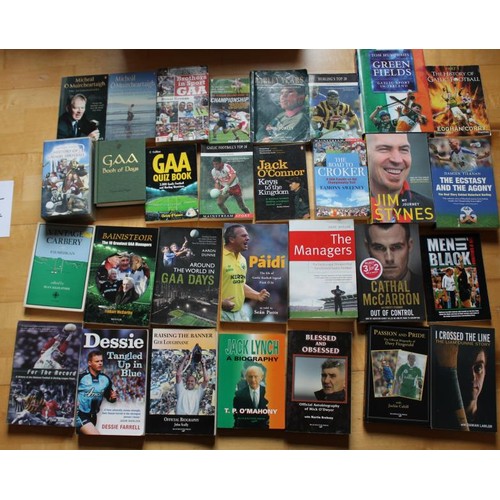Box of GAA Books). Green Fields (HB) by Tom Humphries, The M... | Barnebys