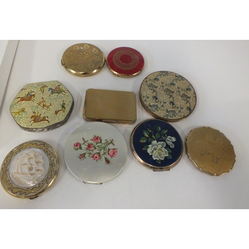 NINE VINTAGE LADIES POWDER COMPACTS