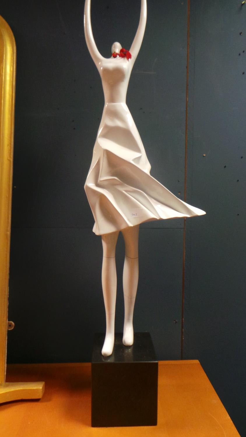 Tall White Figure on base (Overall height - 115cm)