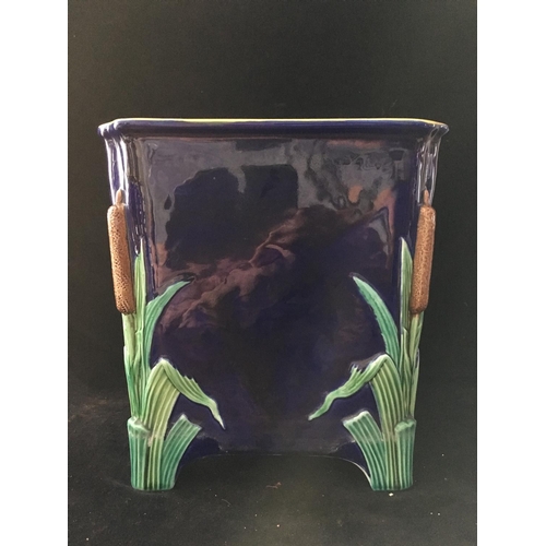 A Minton Majolica pottery bullrush pattern jardiniere, of sq... | Barnebys
