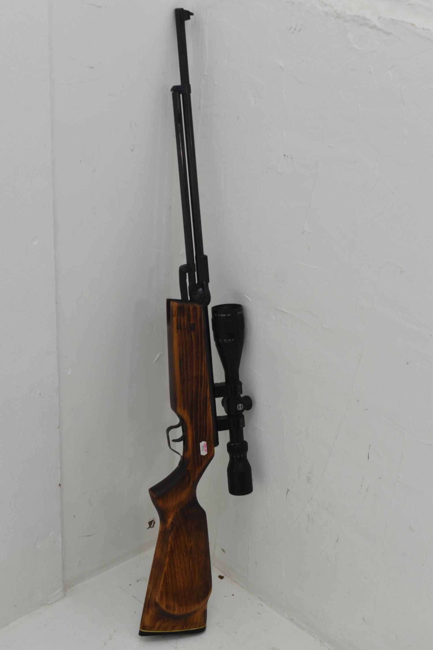 Relum Tornado under lever air Rifle Fitted with Hawke Airmak SR6 ...