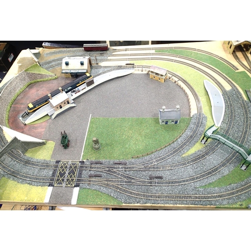 Model railway layout 175 x 120cm, double oval with inner sta... | Barnebys