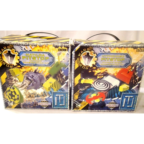 Two Robot Wars models; Matilda and Hypno Disc. Appear comple... | Barnebys