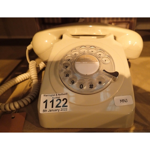 Ivory, GPO746 retro rotary telephone replica of the 1970s cl... | Barnebys