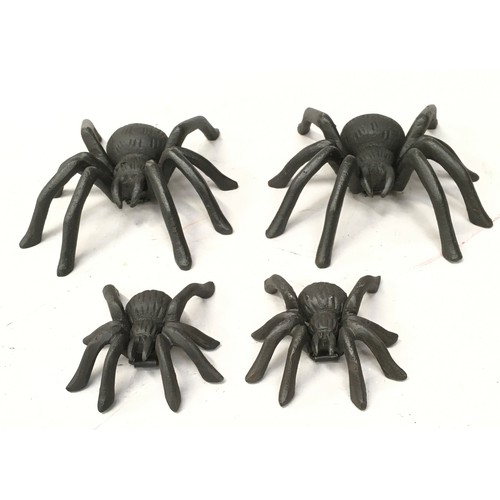 Four Spiders (ref 211) | Barnebys