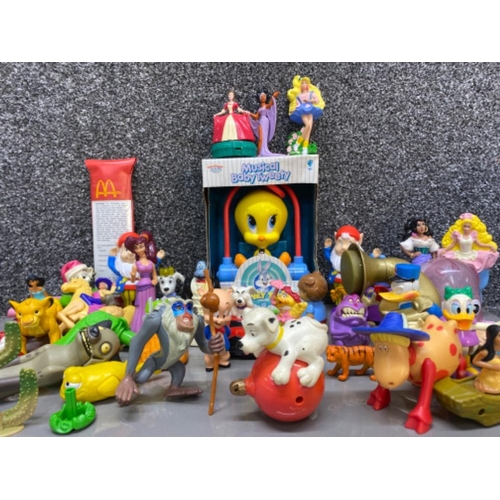 Large quantity of McDonald’s & Disney toys plus boxed games ... | Barnebys