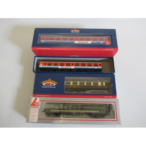 Three Sealink MK1 B.R. coaches, Pullman Observation coach an... | Barnebys