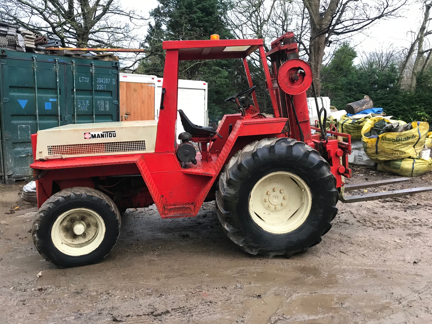 Manitou MB25 Rough Terrain Forklift Perkins Diesel Engine In working ...
