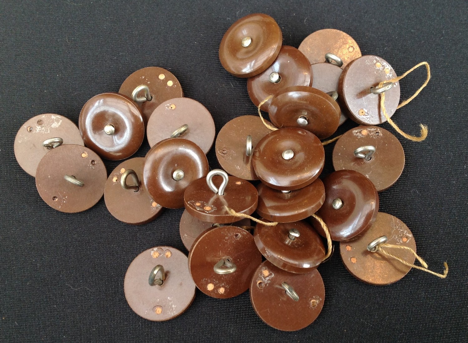 WW2 British Army Escape and Evasion Weskit button compasses ...