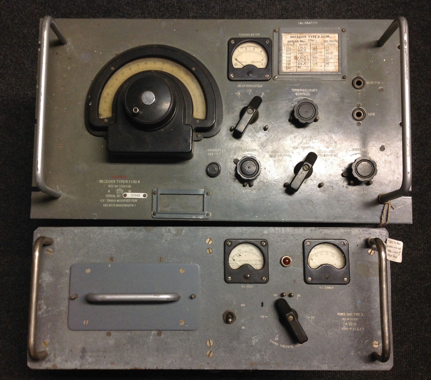 WW2 British RAF Control Tower Wireless Receiver Type R1132A ...