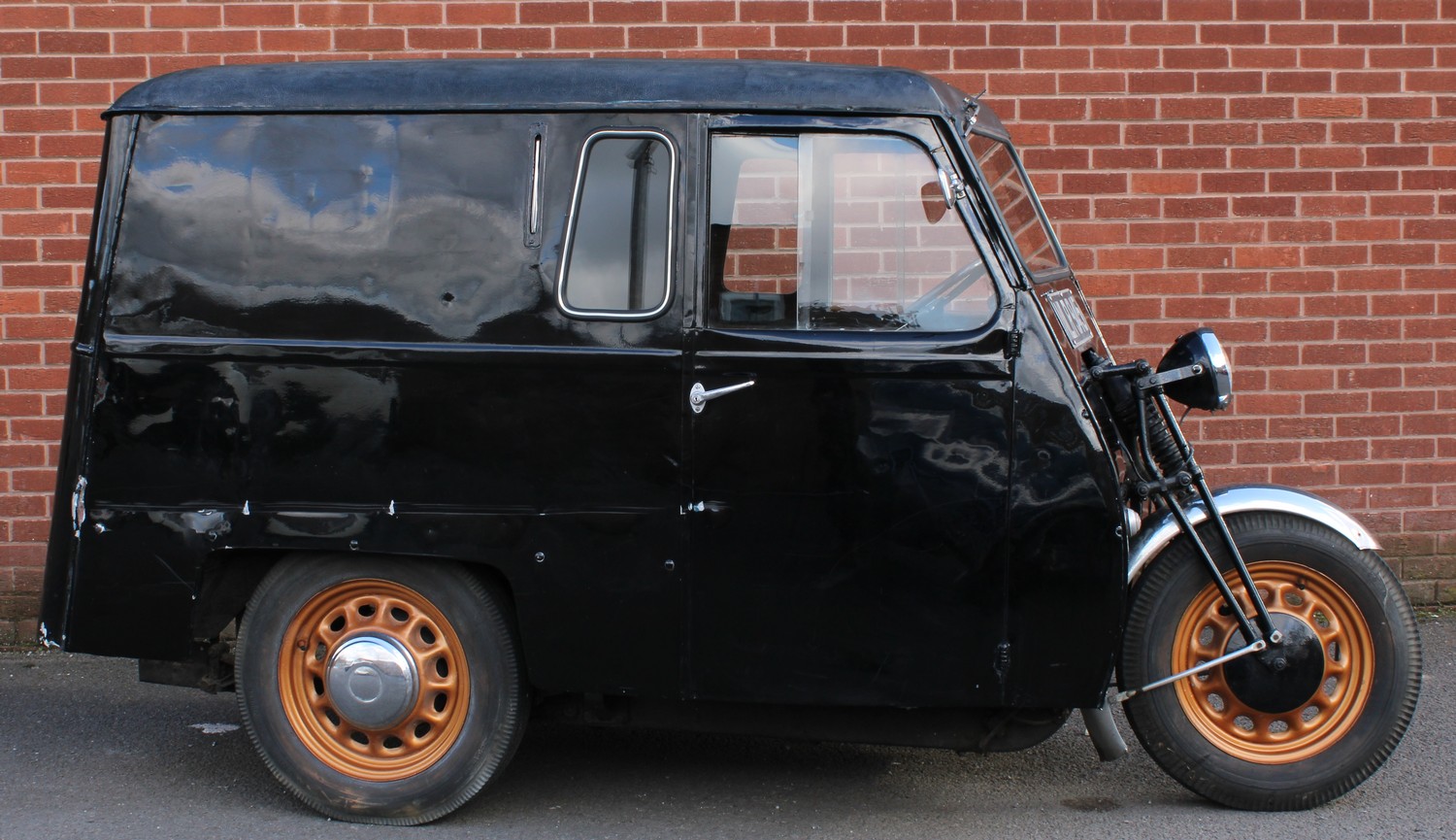 Classic Car - A 1953 Reliant 'Regent' box van, NLR 945, 750cc, chassis ...