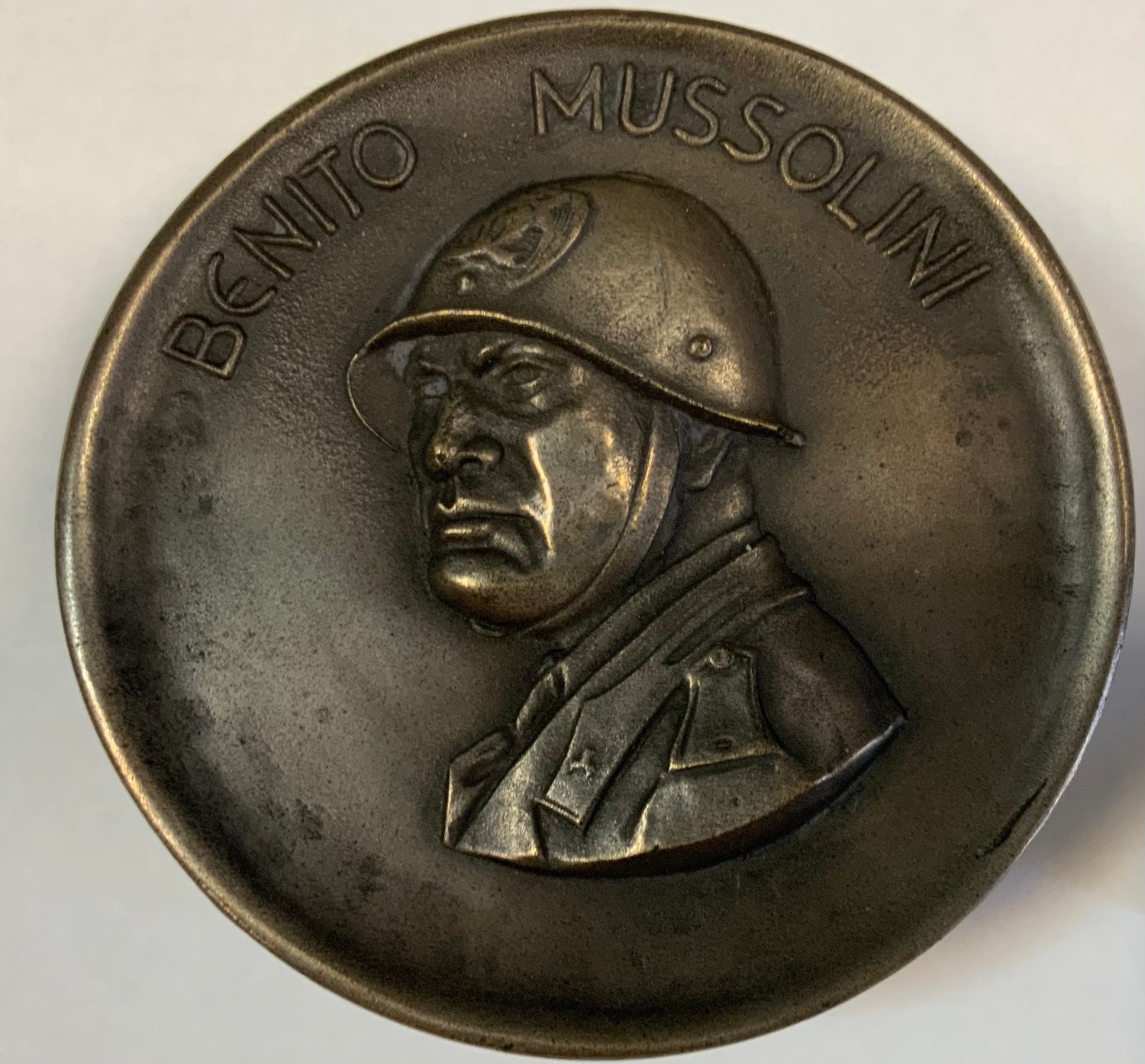 A replica Benito Mussolini circular snuff box, Dovia de Predappio, 29 ...