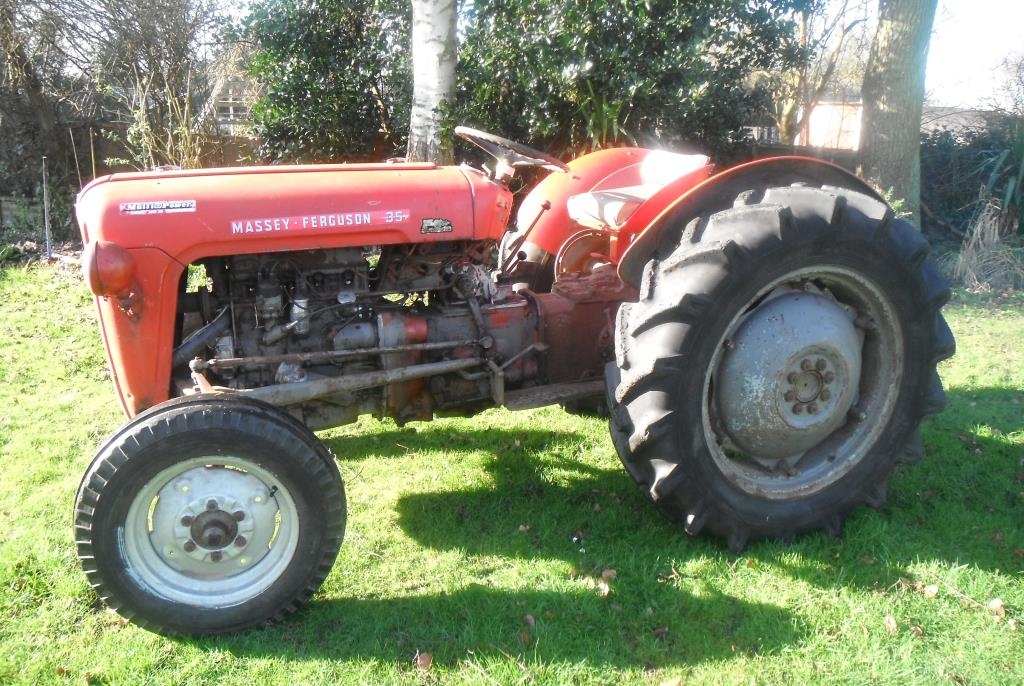 Massey Ferguson 35 Multi-Power tractor. Starts and runs well. Multi ...