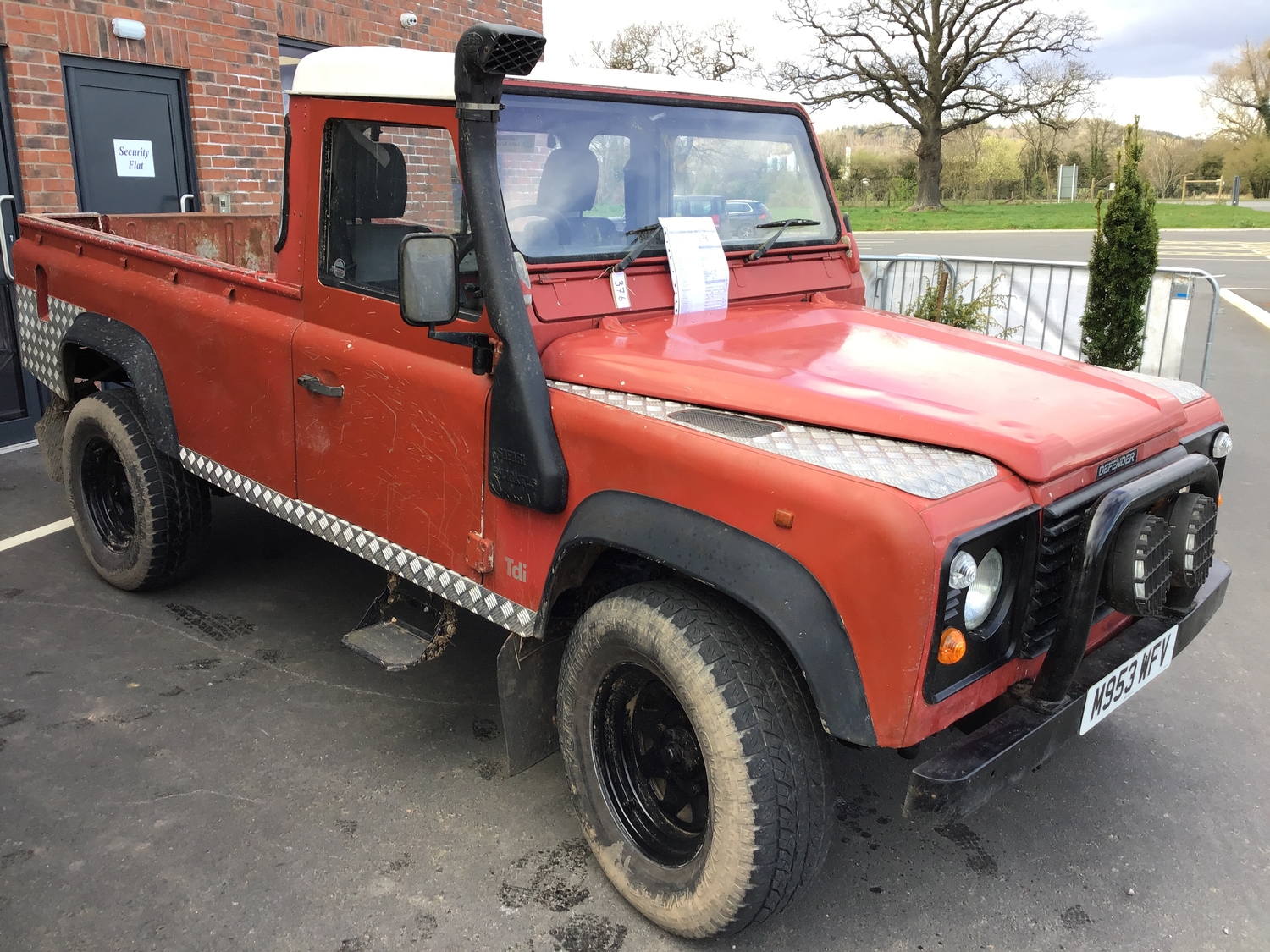Land Rover defender 110 pick up. 1995 Starts and drives perfect 4WD ...