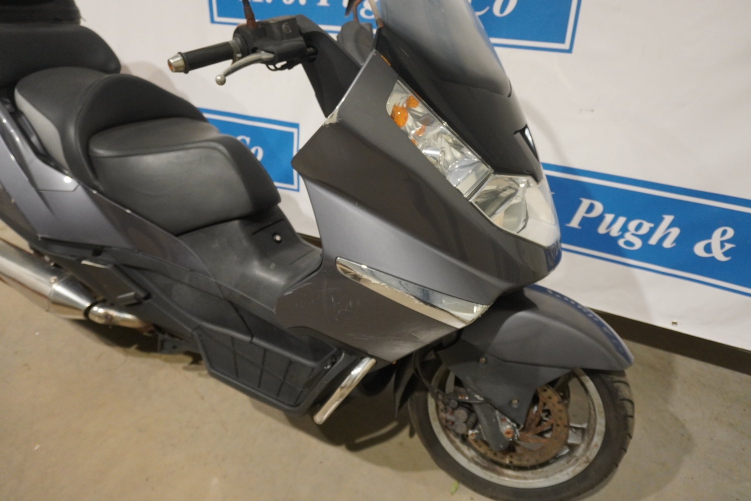 Aprilia Atlantic 500 scooter. 2004. One owner from new. Reg. WX54 AFY ...