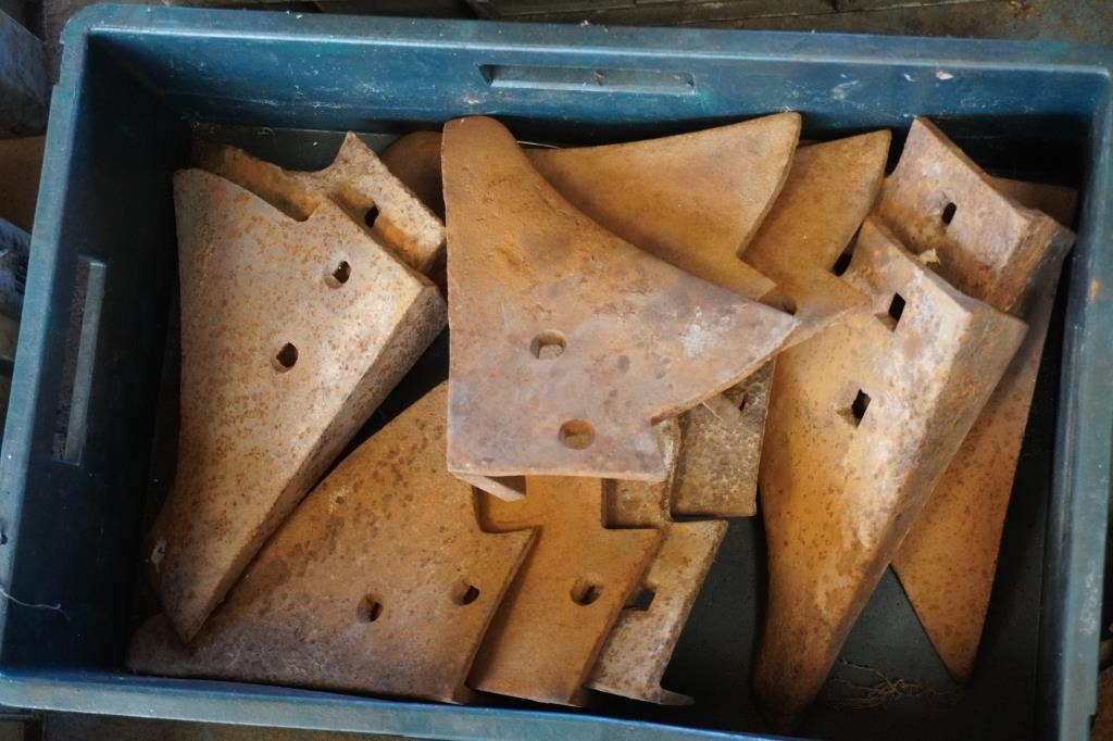 Ferguson plough points