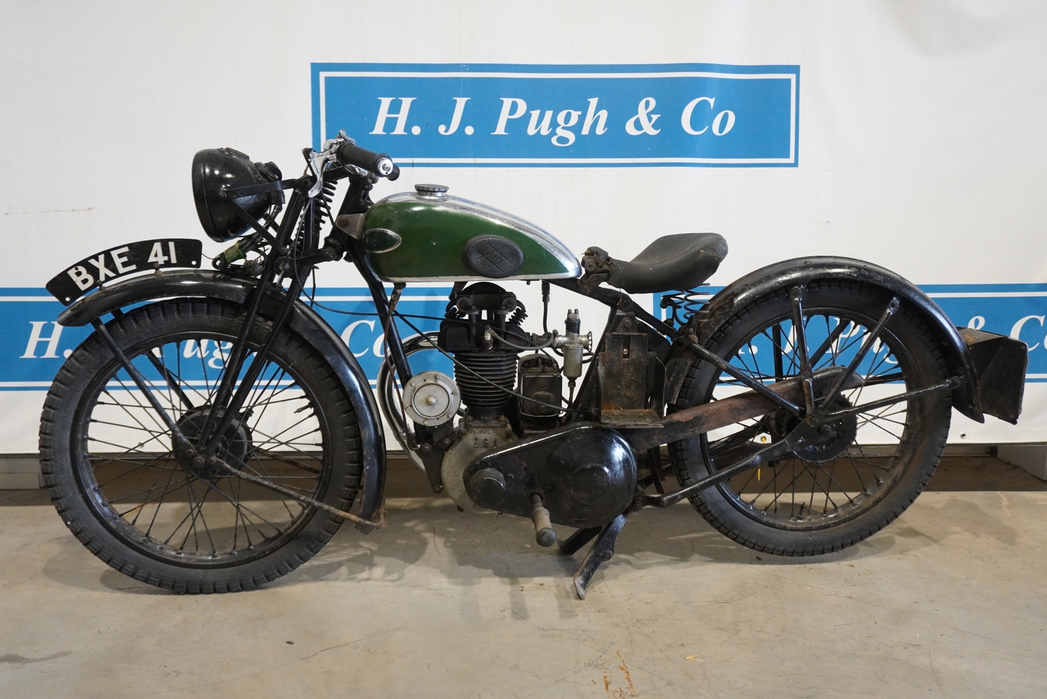BSA B35/2 motorcycle. 1935. Engine turns. Three speed hand change ...