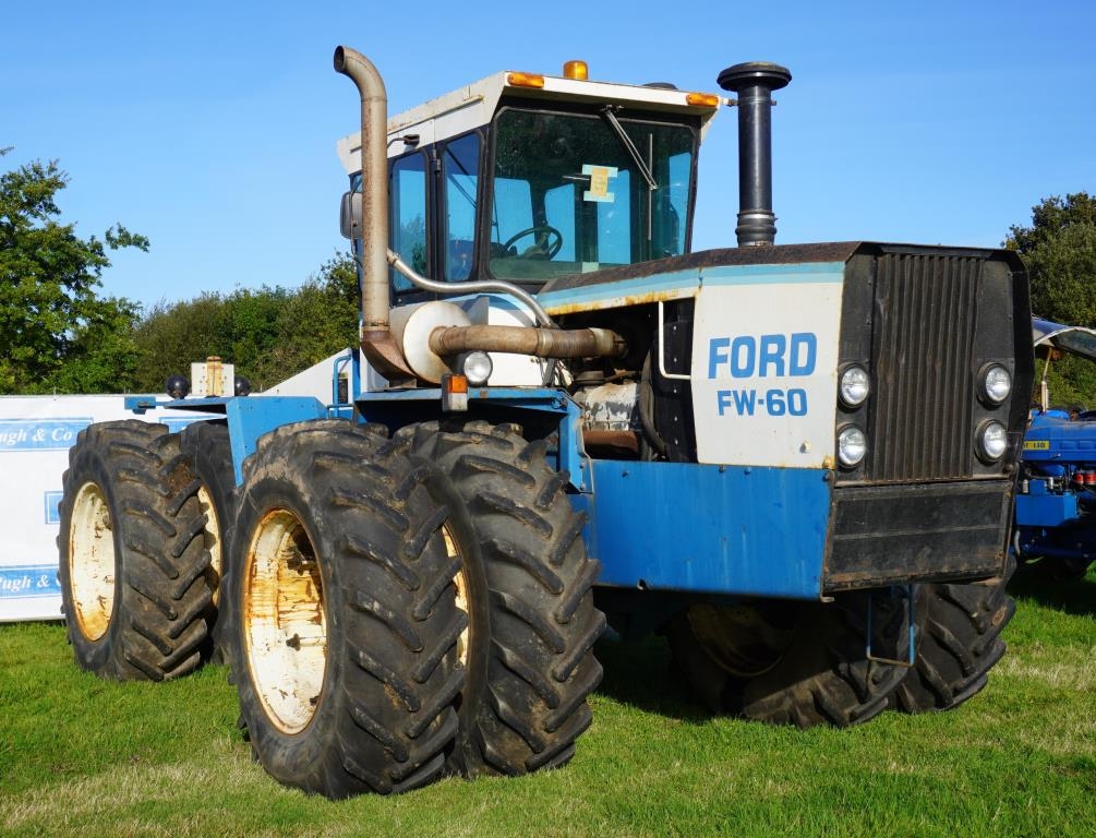 Ford FW60 articulated tractor. 1978. 5945hrs. V8, Cummins 335HP engine ...