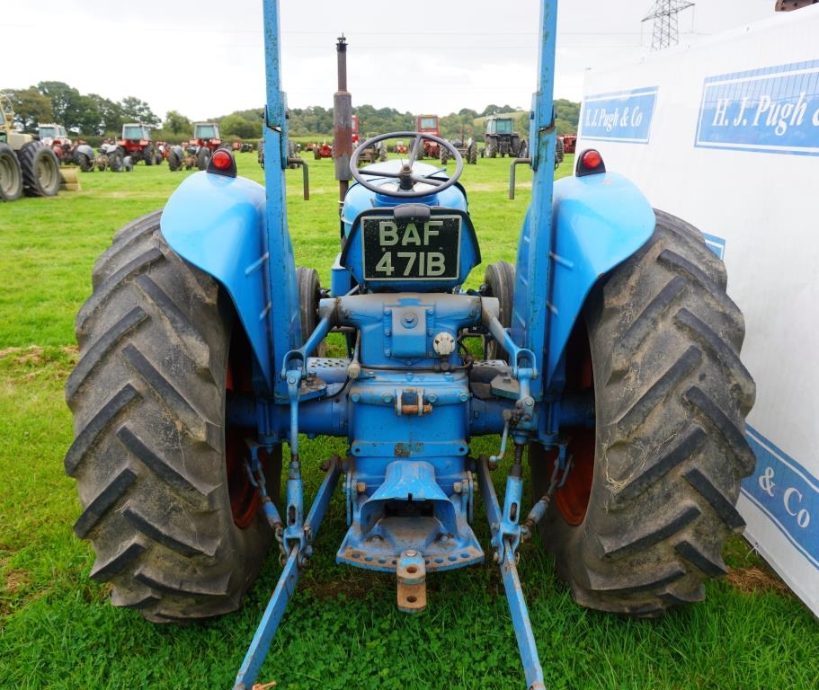 Fordson Power Major tractor, Ford 6 cylinder engine, Live Drive, new ...