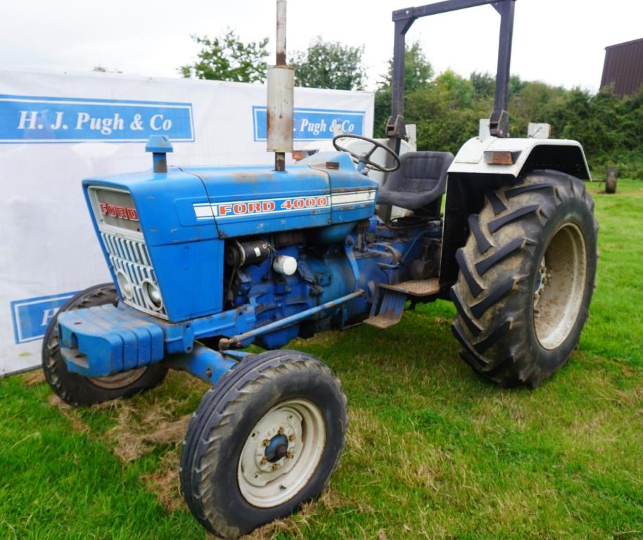 Ford 4000 tractor, front weights, spool valves and assister rams, roll ...