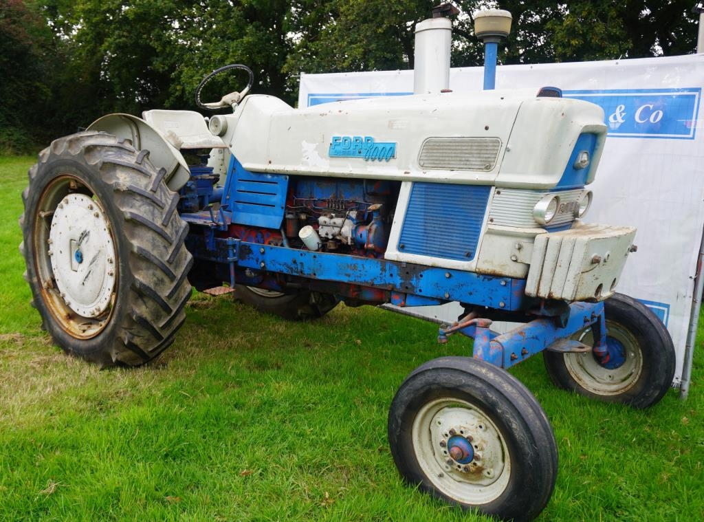 Ford 6000 Commander diesel Select-O-Speed tractor. Front weight ...