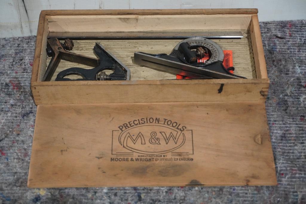 Moore & Wright combination set