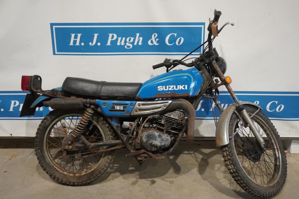 Suzuki TS185 motorcycle. 1978. One owner. Reg. UMV 569S. V5, key