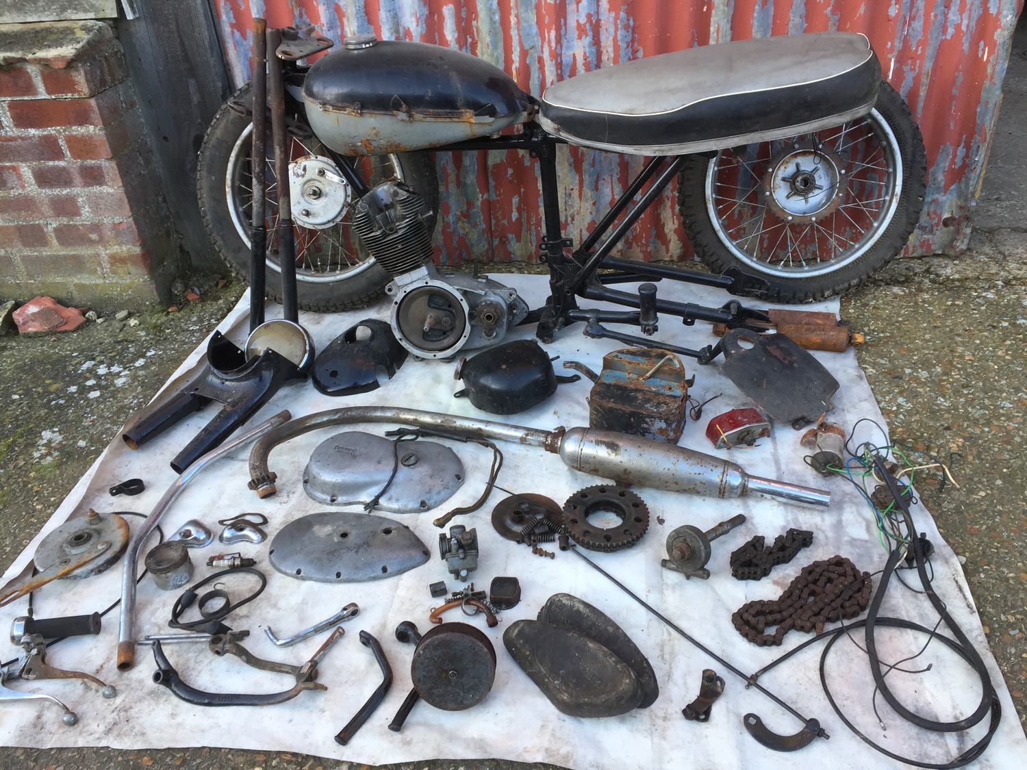 Triumph T20 Tiger Cub project. 1958. 200cc. Includes engine, frame ...