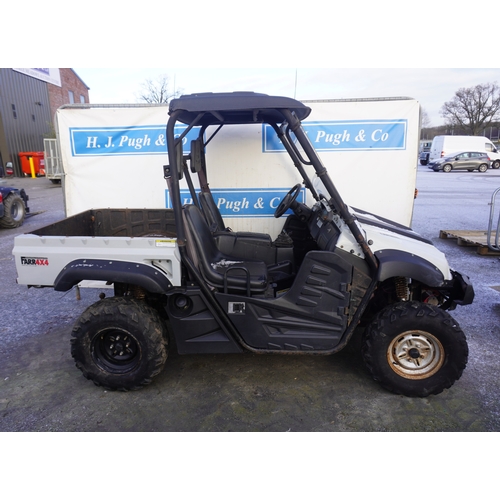 Farr 700 UTV Gator. 2015, 4X4, runs, key. C/w tow hitch and winch