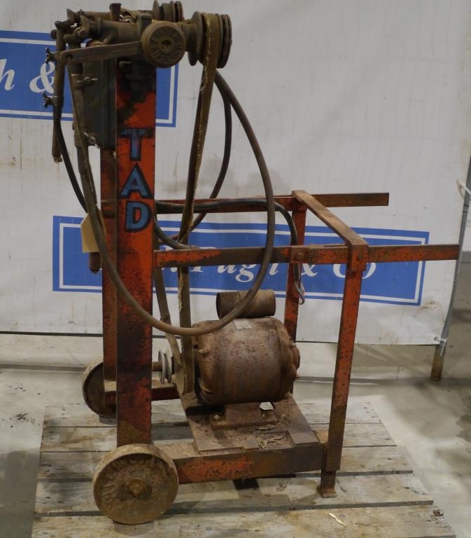 Lister double shearing machine, belt driven with electric motor
