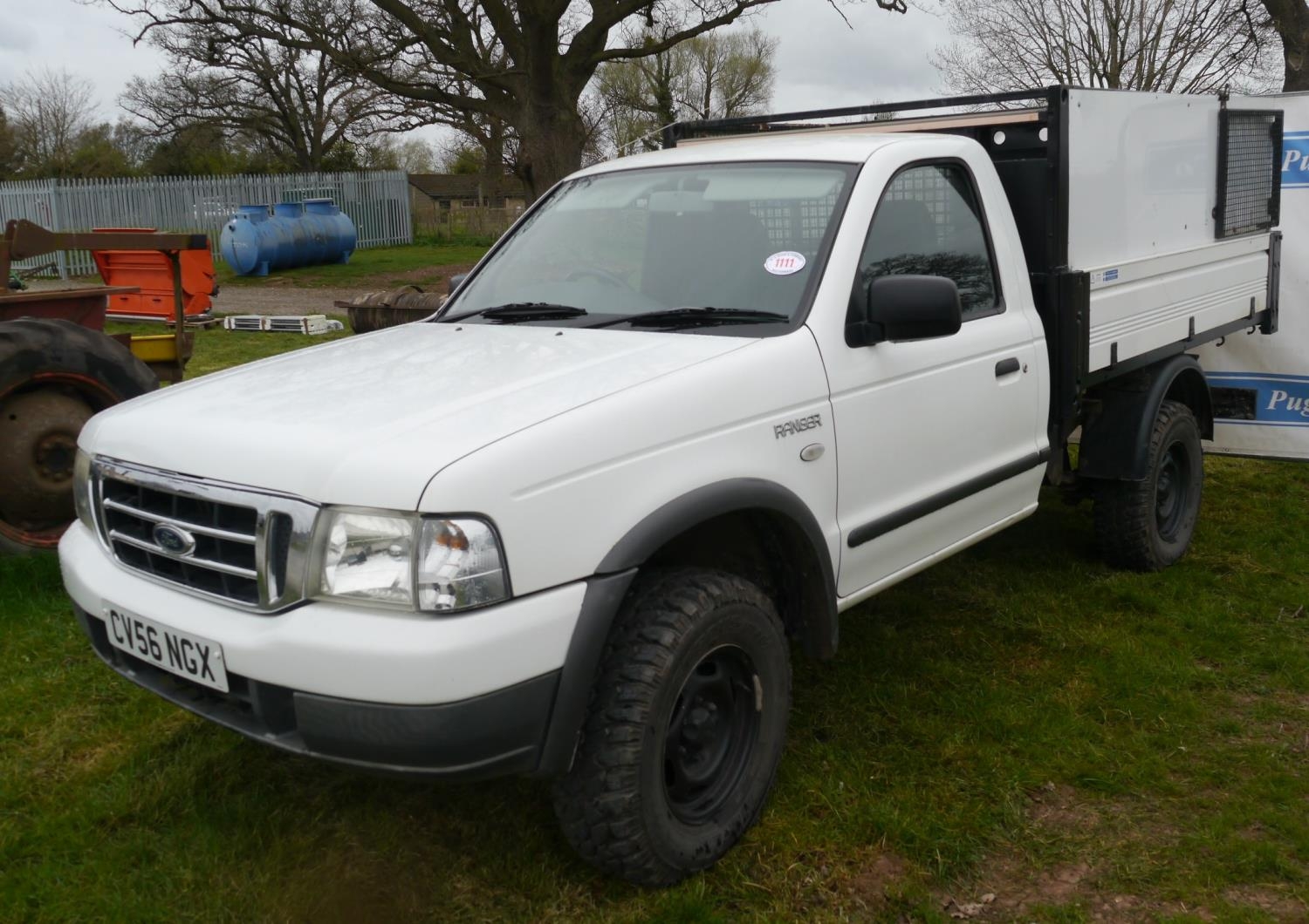 Ford Ranger 2 door pick up with tipping back. 4X4 Diesel. MOT til 13/10 ...