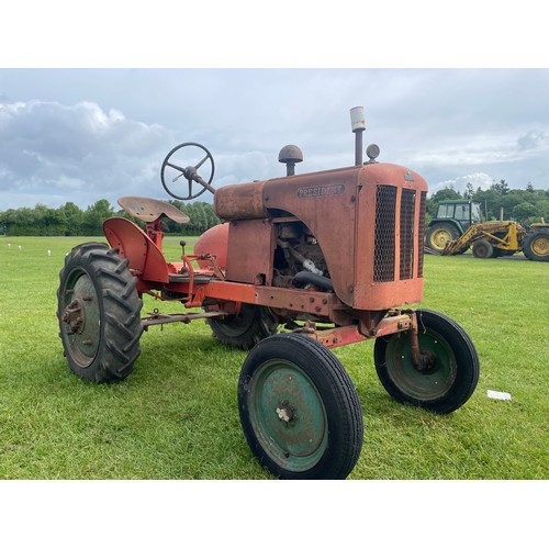 BMB President tractor, engine free