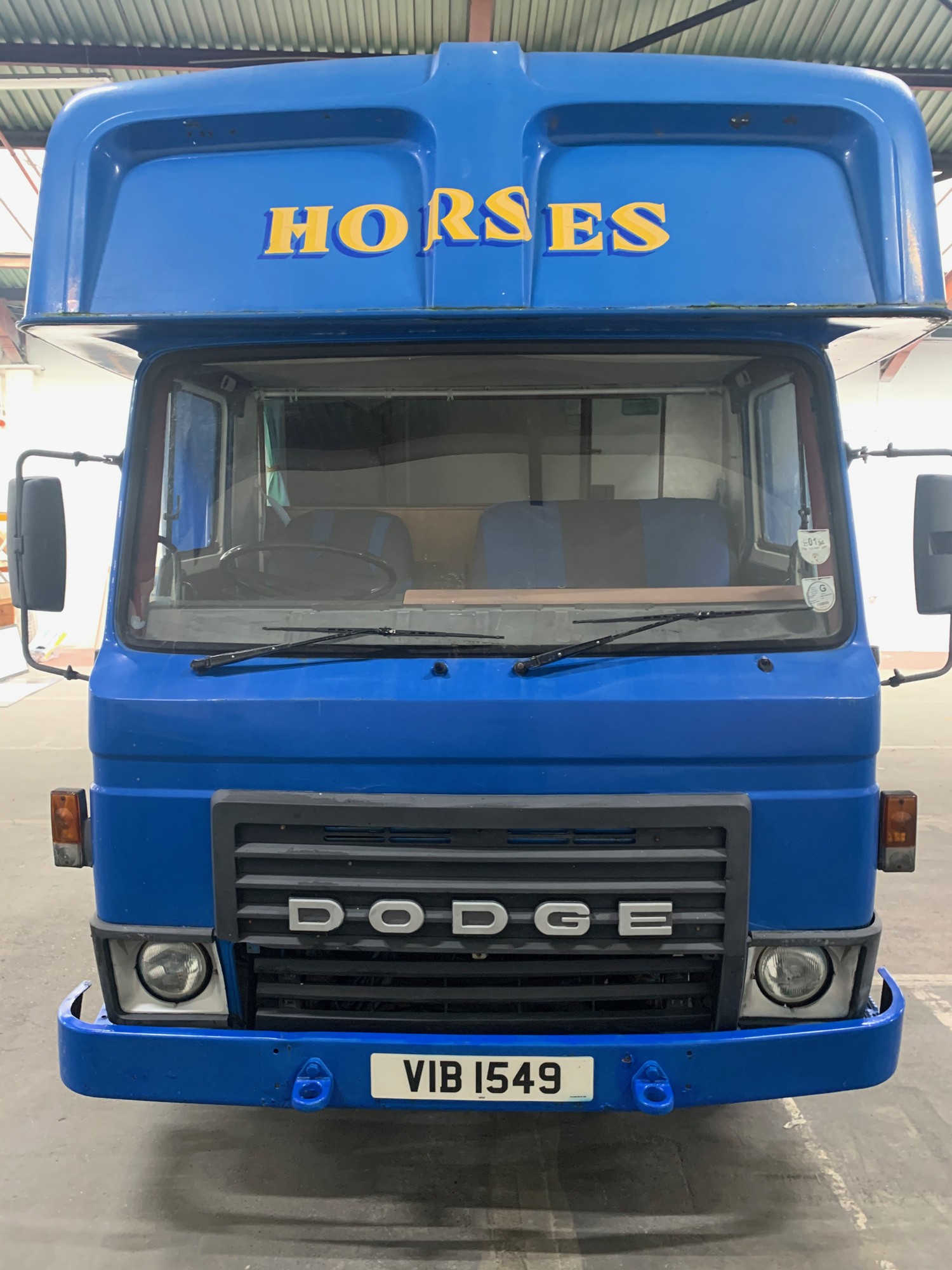 Dodge 100 Classic ‘Commando’ Horse Box/Lorry, 1983, Blue with Twin Axle ...