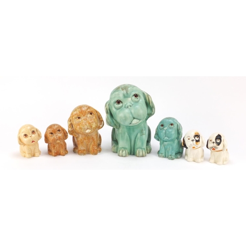 Seven Byngo dogs including three by Crown Devon, the largest... | Barnebys