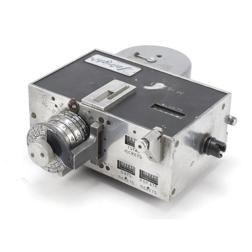 Vintage Setright bus/coach ticket machine model M1626D | Barnebys