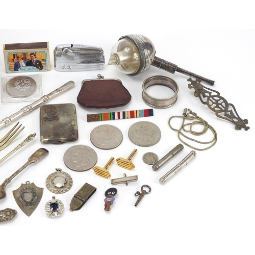 Sundry items including buttons, lighters and coins